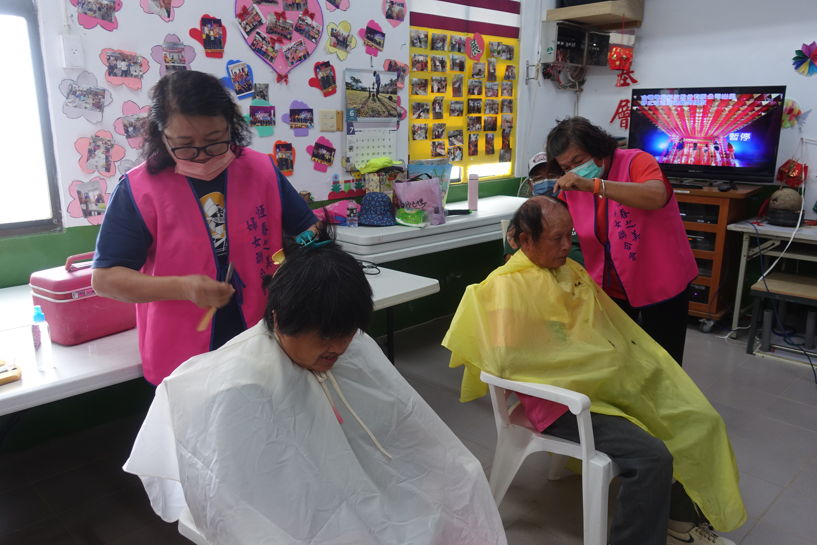 台灣民眾電子報 | 端午前夕恆春婦聯會送暖到水泉社區